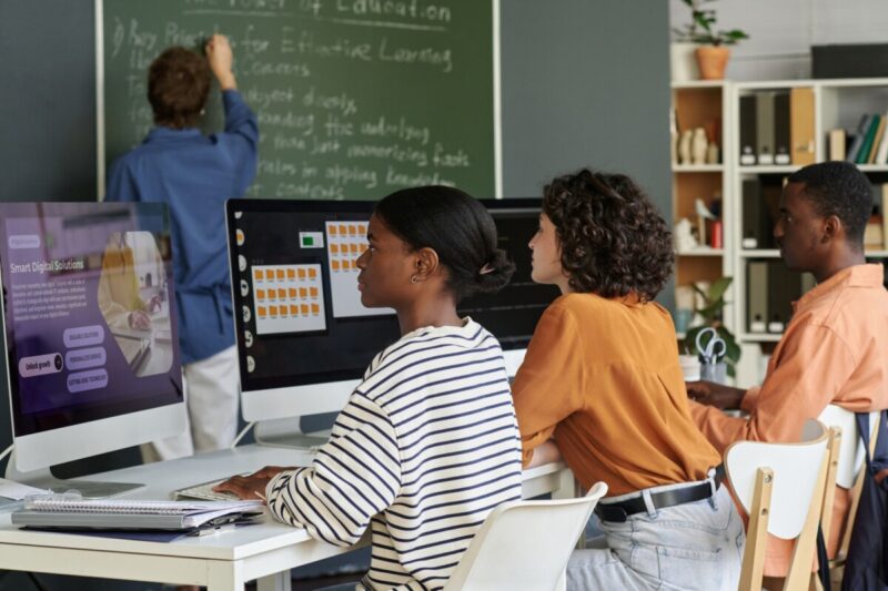 Effective Classroom Instructions for Teachers Strategies – Degrees ...